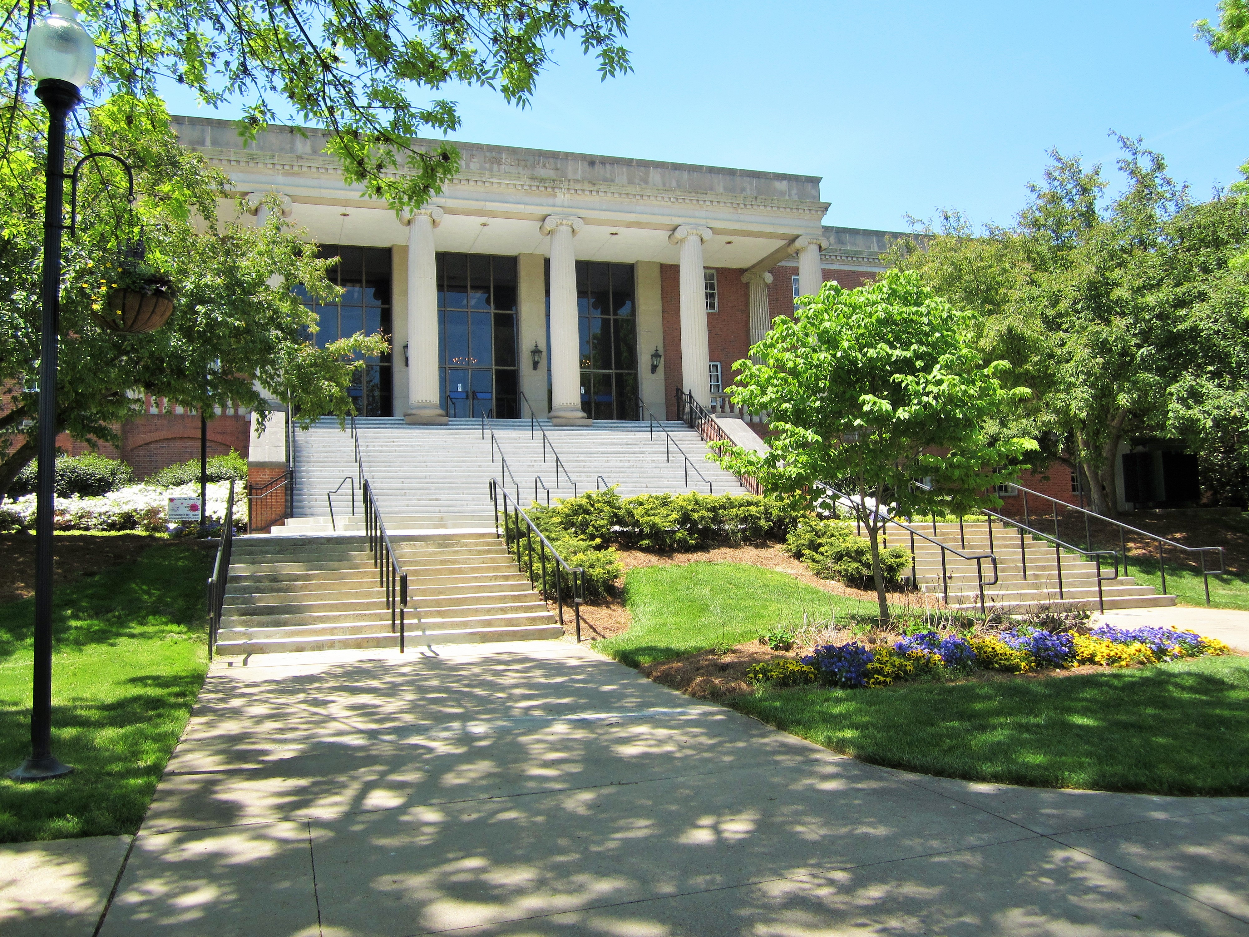 Colleges in Johnson City, Tennessee and Colleges near Johnson City