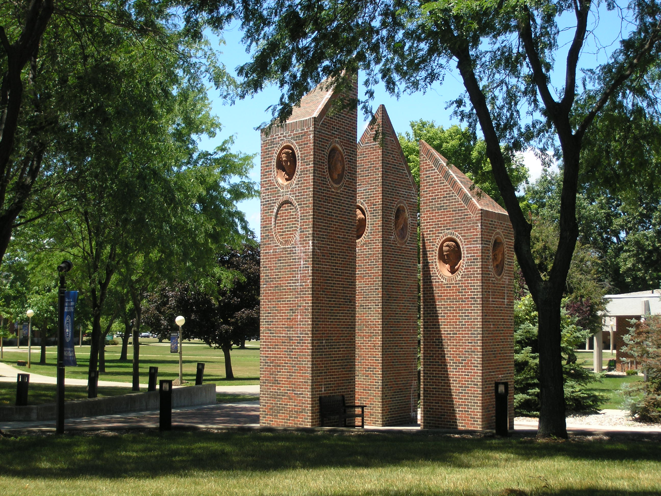 Colleges in South Bend, Indiana and Colleges near South Bend